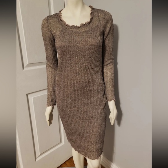 Chelsea & Violet | Dresses | Chelsea Violet Long Sleeve Ribbed Lined ...